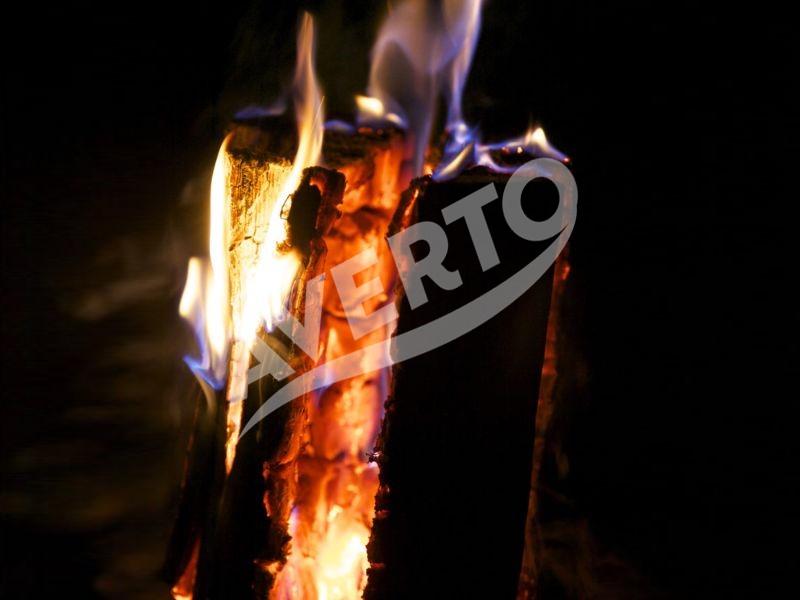 Zviedru uguns bluķis 50×15–25 cm – ilgi deg, dabiski silda | Averto