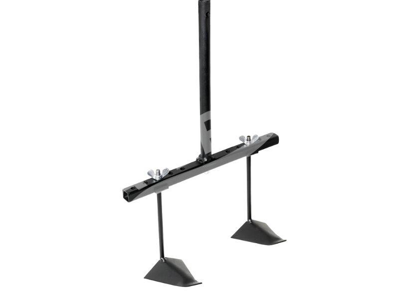 Hand plough for furrow making and soil cultivation | Averto